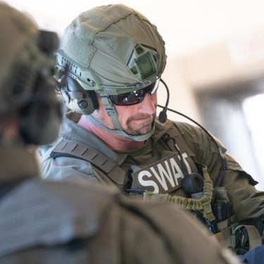 Single Comm vs. Dual Comm - Inside Safariland