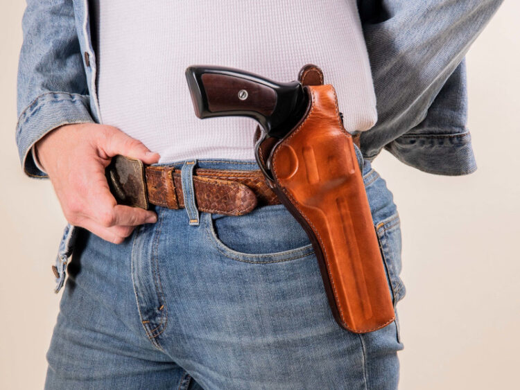 The Cross Draw Holster Option - Inside Safariland