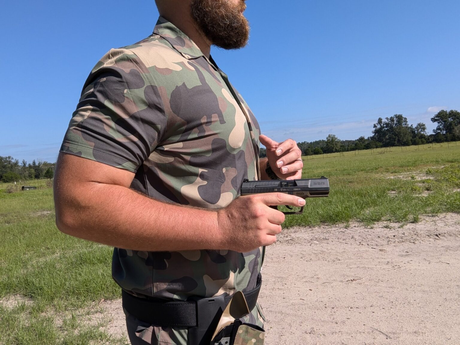 Training Drills: Drawing from Your Holster Effectively - Inside Safariland