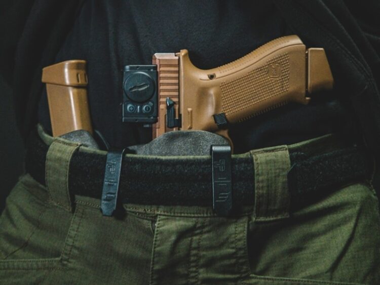 The Safariland Incog X IWB Holster: Now for Lefties - Inside Safariland
