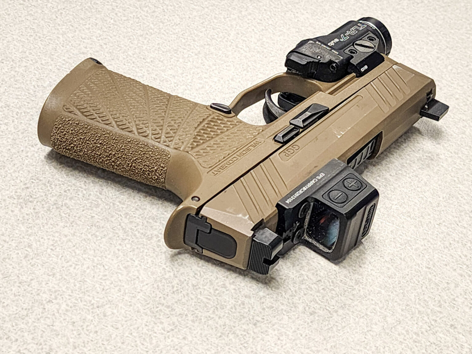 Closed Emitter Red Dot Optics - Inside Safariland
