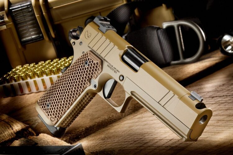 Nighthawk Custom: Single Stack Sand Hawk - Inside Safariland