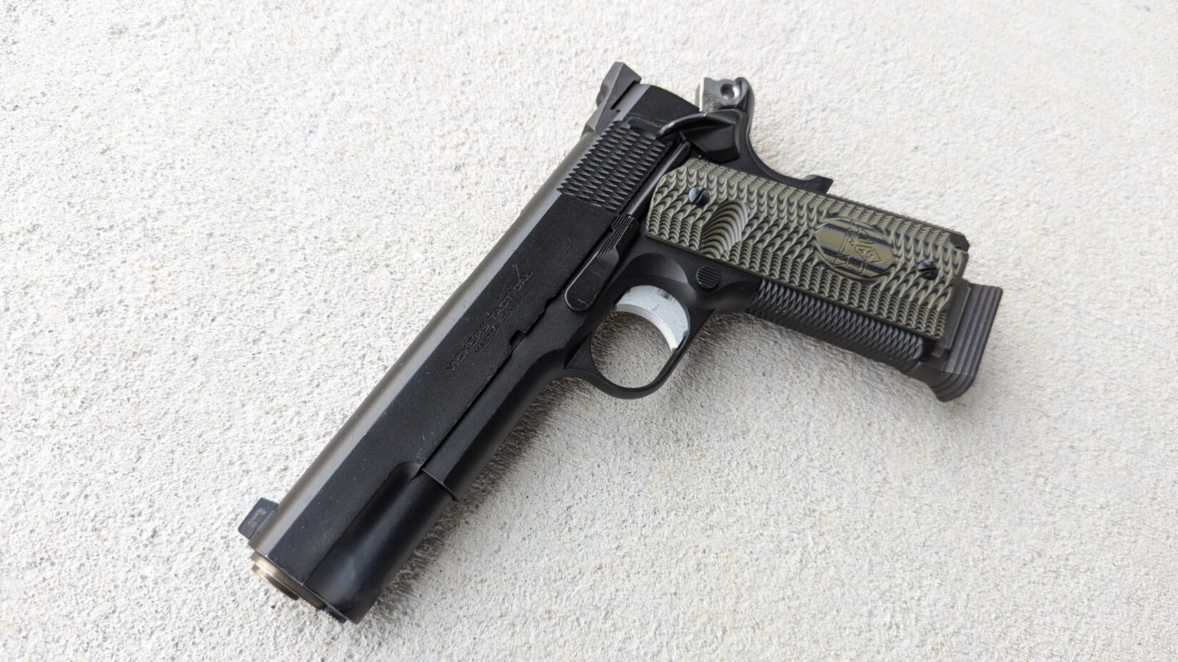 The Vickers Master Class 1911 - Inside Safariland